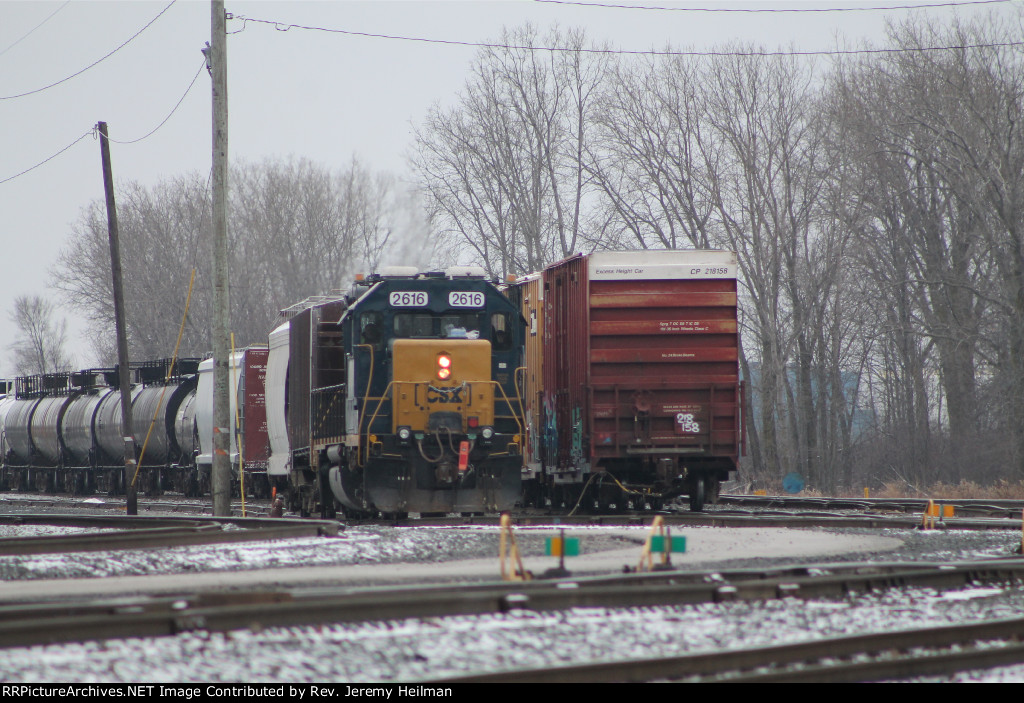 CSX 2616 (2)